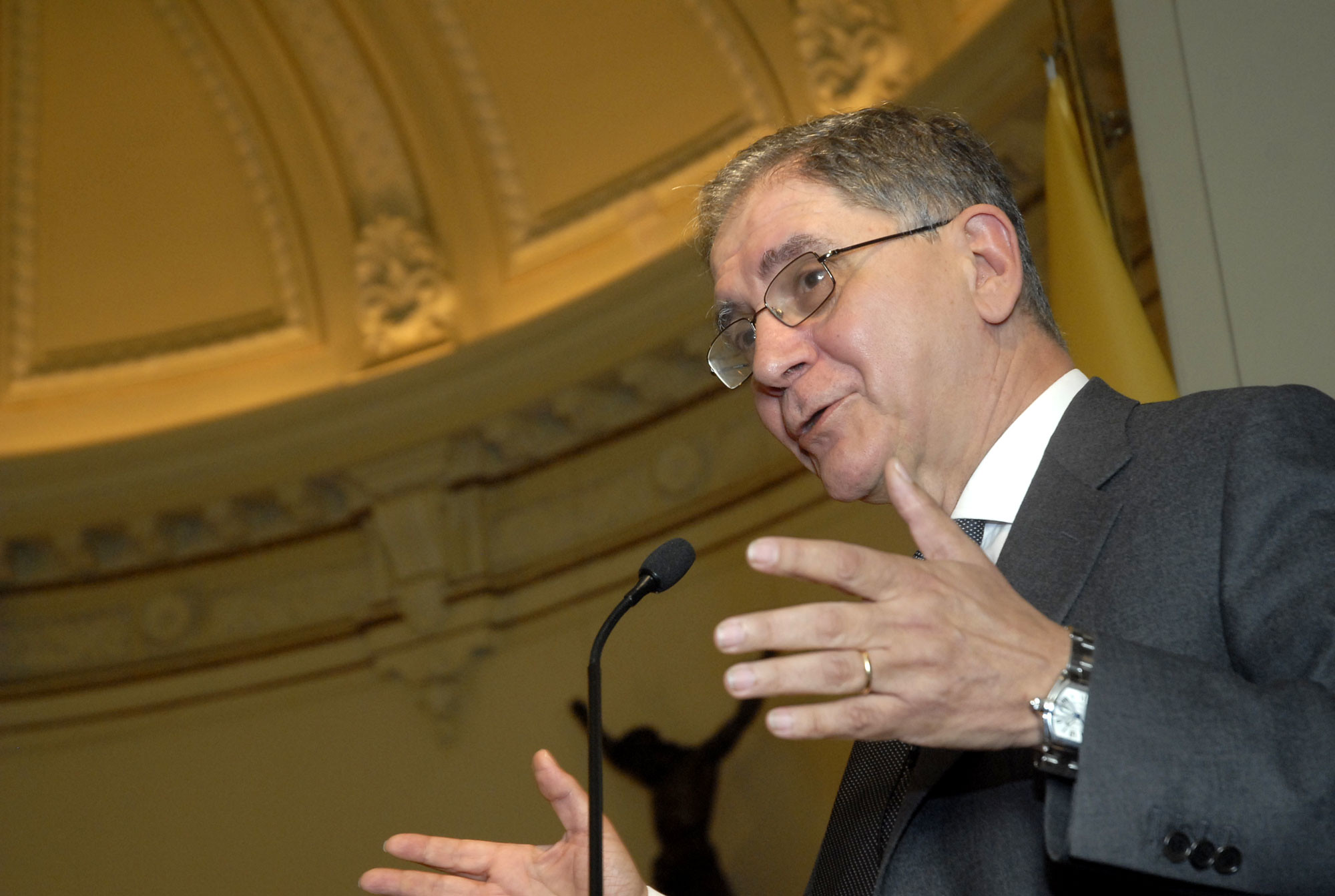 Rocco Buttiglione discusses Amoris Laetitia with Pedro - Where Peter Is